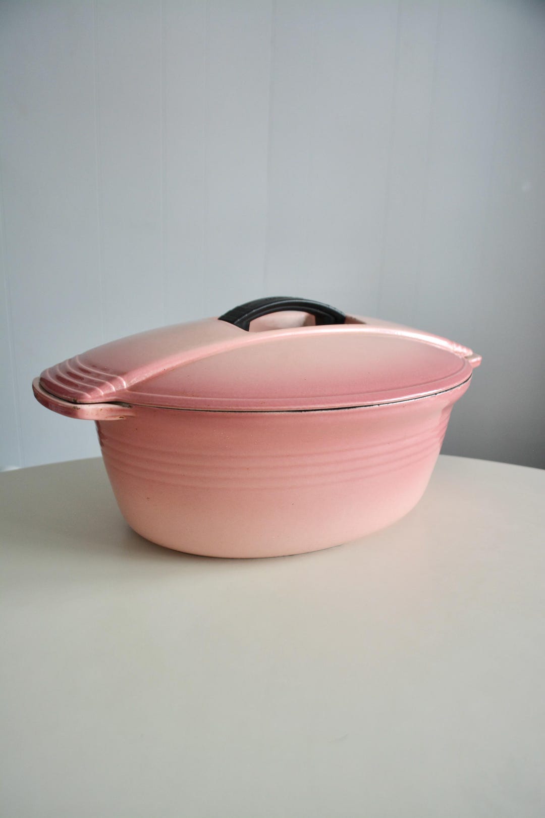 Vintage Le Creuset Large Pot No 33 Pink "futura" by Jean Louis Barrault ...