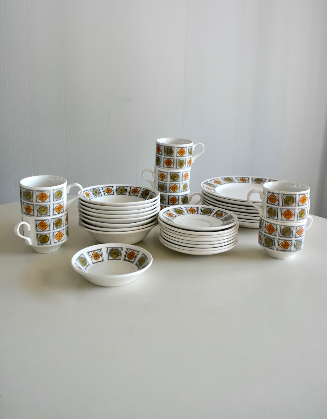 Vintage Set of Kathie Winkle 60s 70s Broadhurst Ironstone Dishes. Retro ...