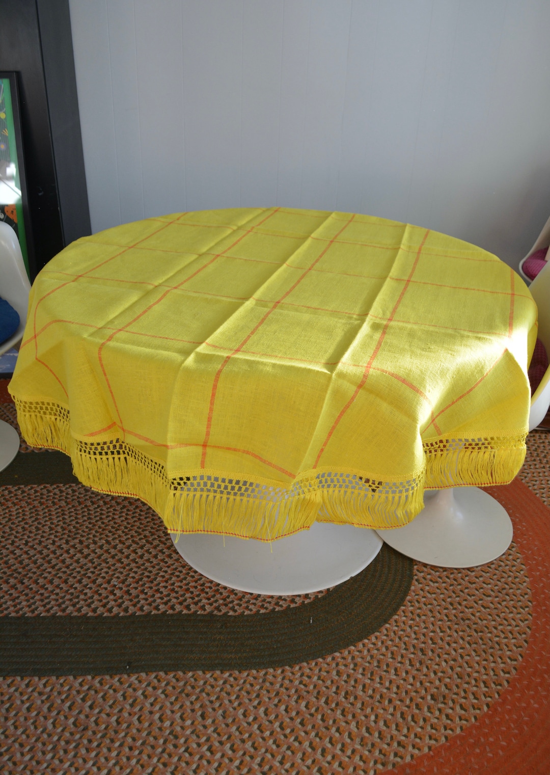 Vintage NOS 70s Round Yellow Linen Tablecloth Made in Canada. Bright ...