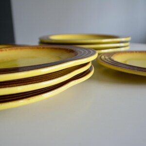 Vintage Beauceware Set of 8 Plates CARILLON Design by Jacques Garnier ...