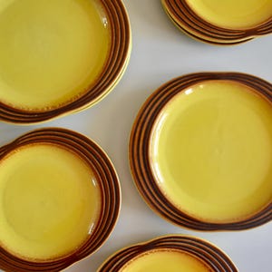 Vintage Beauceware Set of 8 Plates CARILLON Design by Jacques Garnier ...
