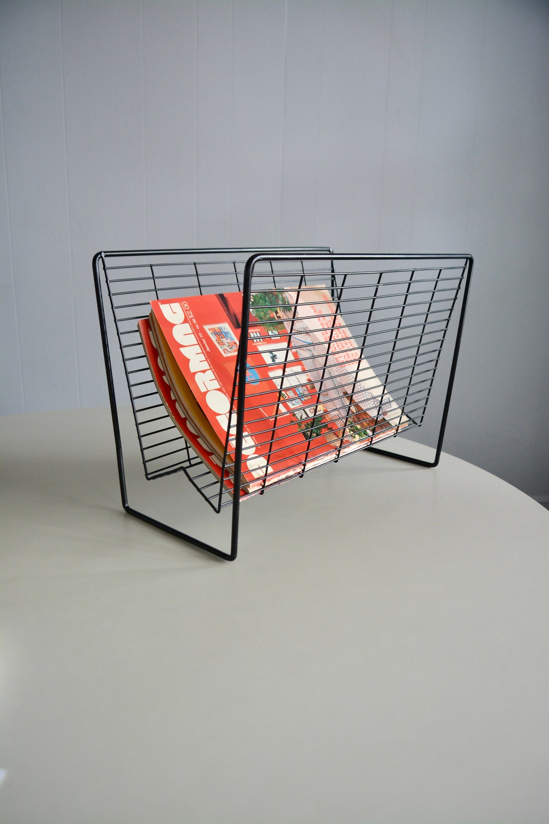 Vintage 1980s Metal Grid Magazine Rack. Vintage Post Modern Metallic ...