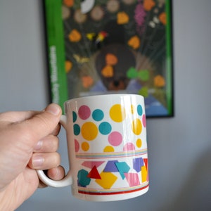 Vintage Set of 80s Geometric Pattern Memphis Style Retro Mugs. 1980 Set ...