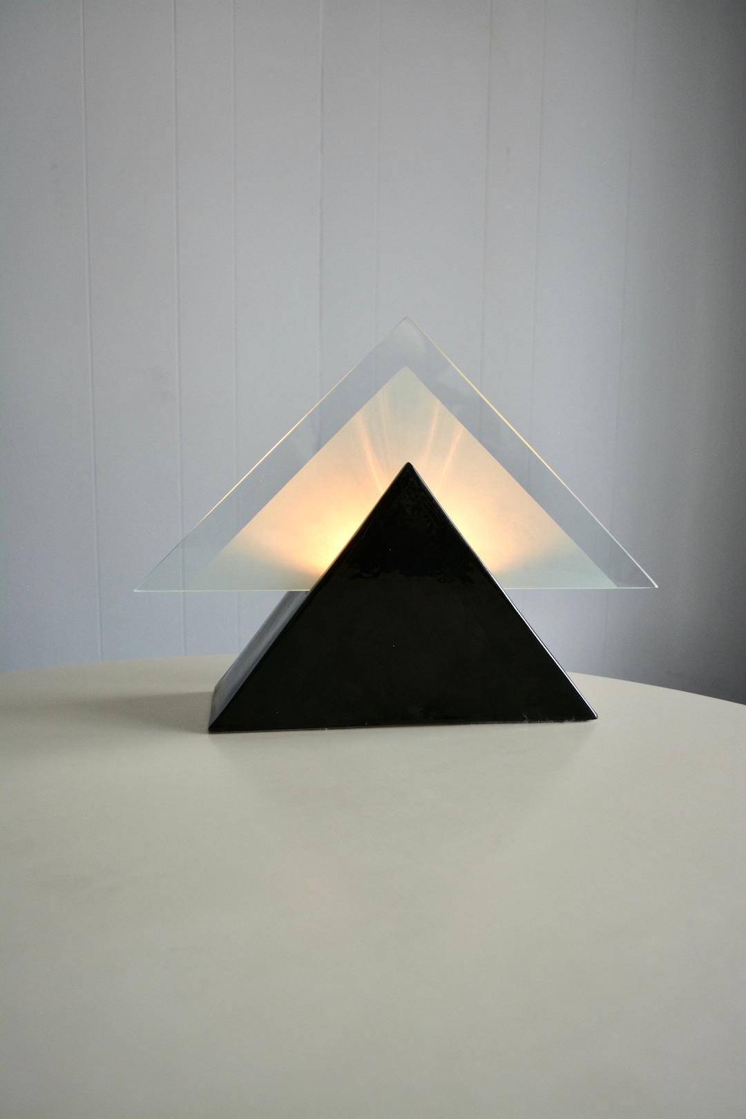 Vintage 80s Pyramid Frosted Glass and Ceramic Table Lamp. 1980 ...