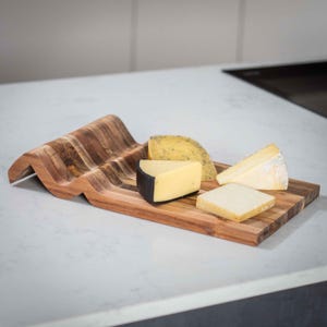 Handcrafted Acacia Wood Charcuterie Board - Stylish Gift for Couples ...
