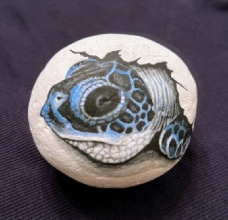 Painted Rocks/rock Art/original Hand Painted Baby Sea Turtle Stone ...