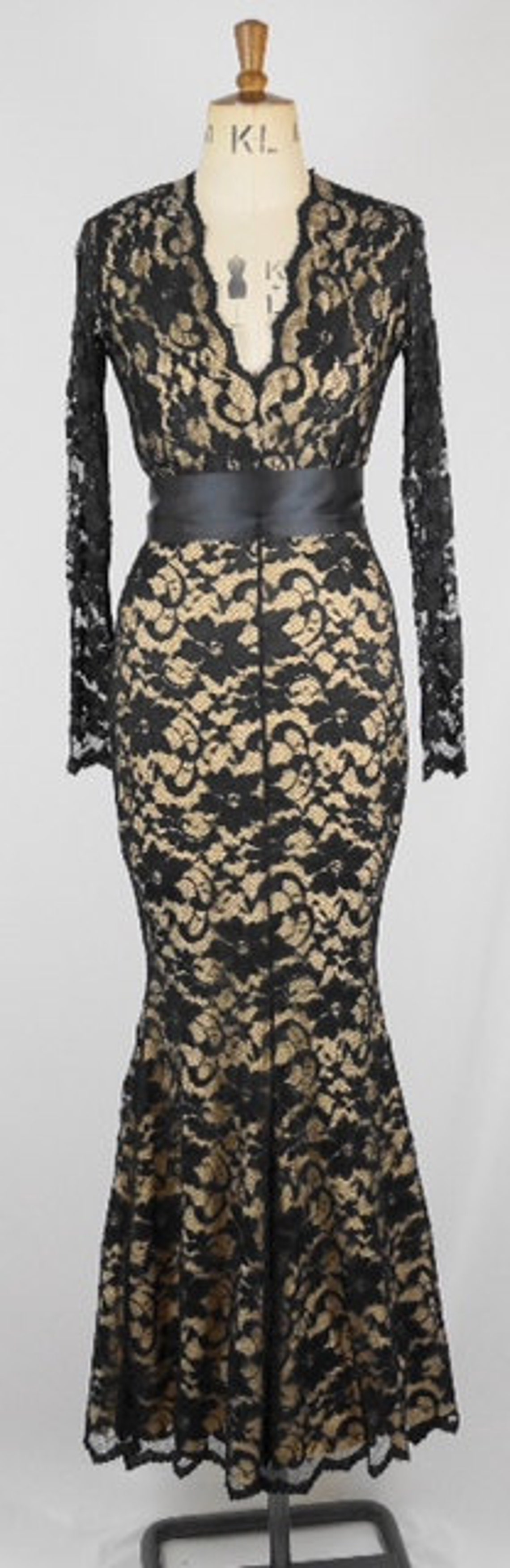 Baylis & Knight Black Nude Lace Long Sleeve Low Cut FISHTAIL/ - Etsy