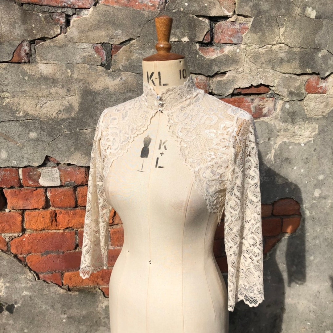 Baylis & Knight Caffe Latte High Button Neck Scalloped Lace Wedding ...