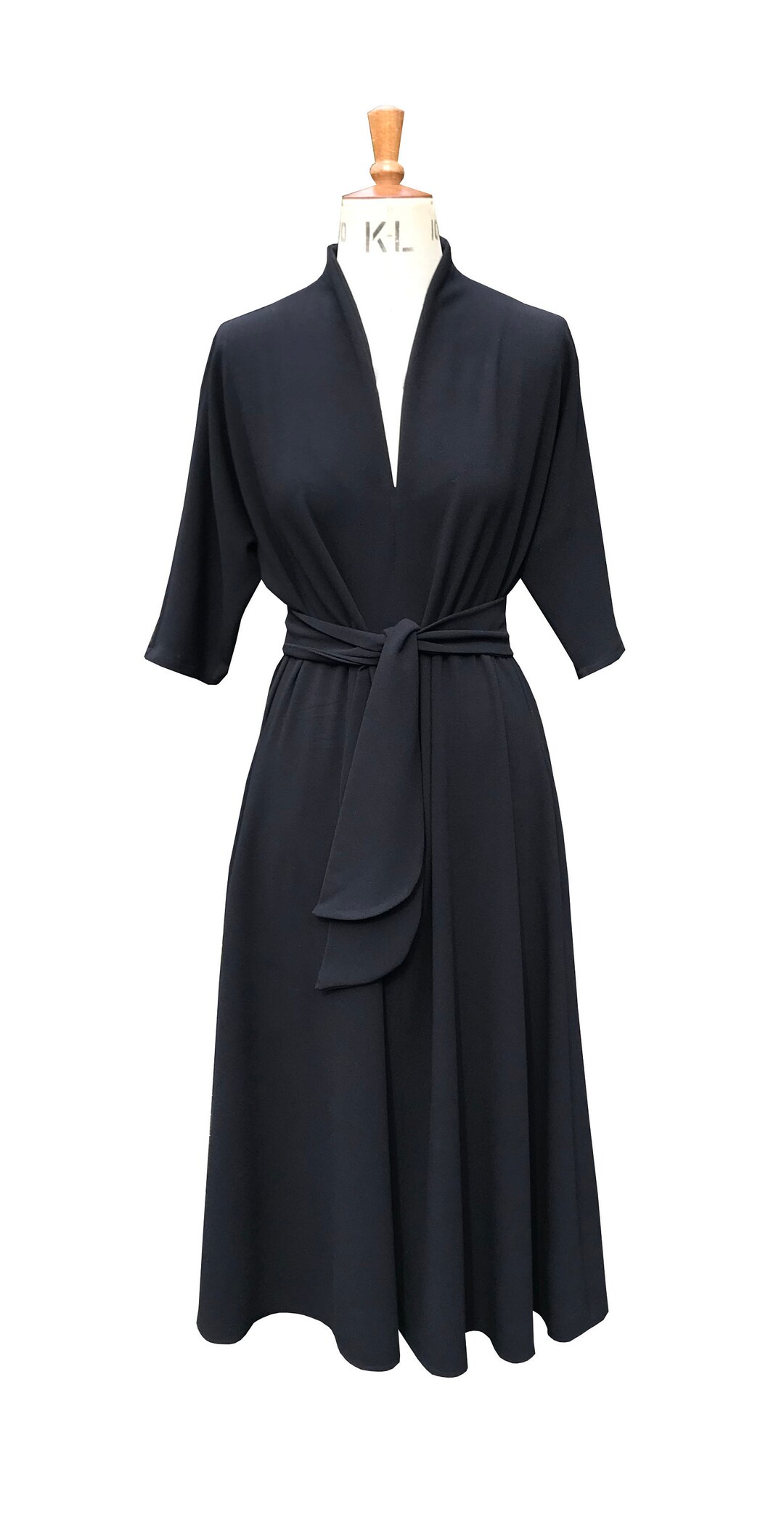 Baylis & Knight Black Crepe Grace Kelly Fit and Flare Pocket Dress ...