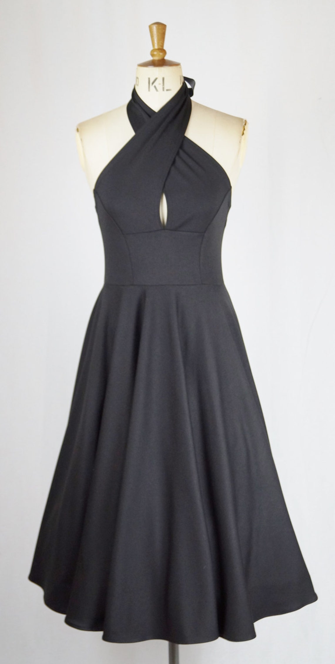 Baylis & Knight Black Cross Halter Neck CIRCLE Princess Kate - Etsy