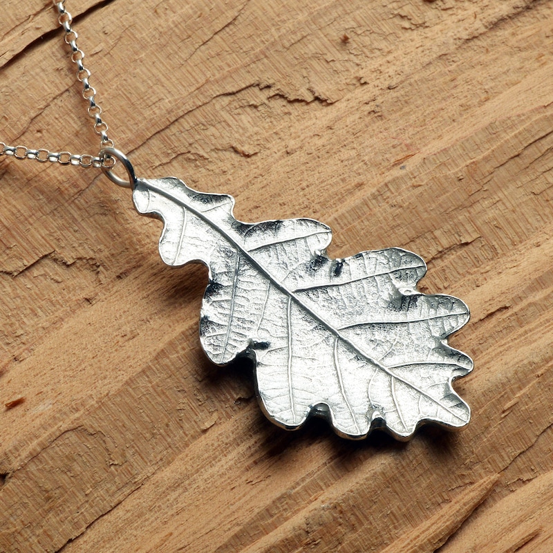 Oak Leaf Pendant - Etsy