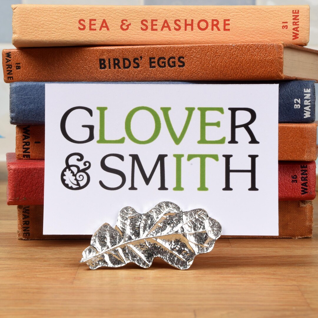 Oak Leaf Pewter Place Card Holders | Wedding Place Settings | Photo ...