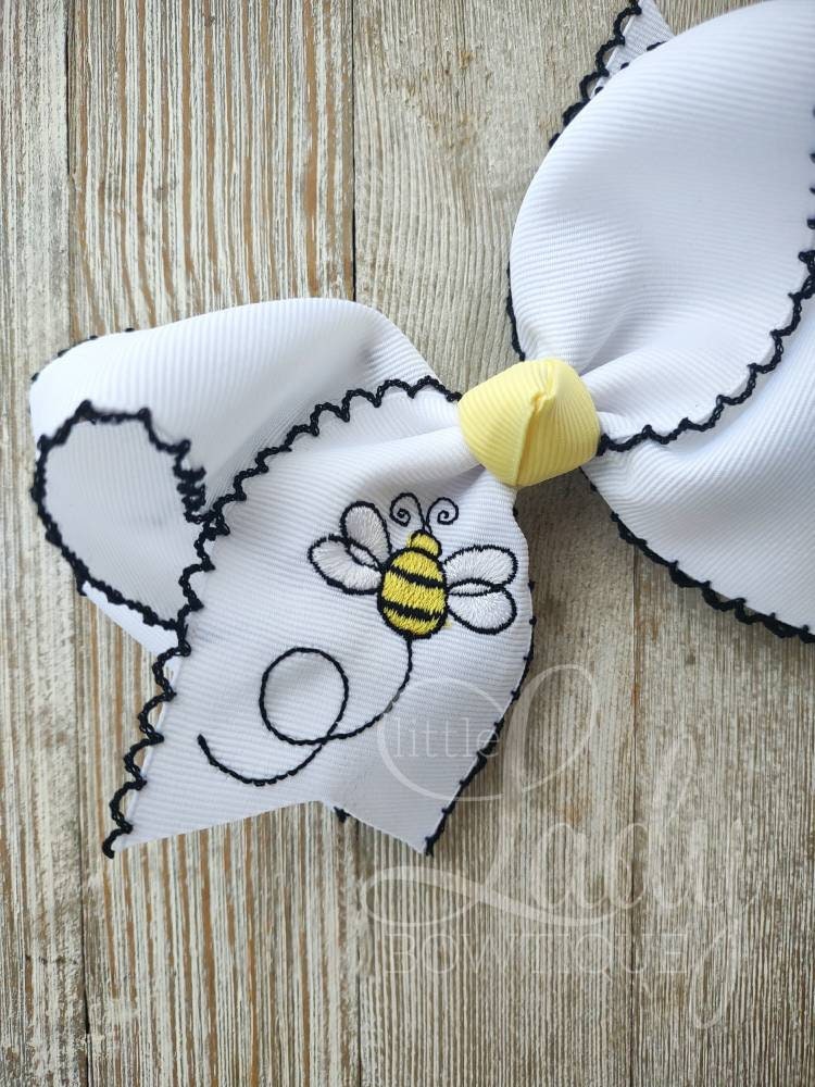 Embroidered Bumble Bee Hair Bow – White Ribbon, Moonstitch Edge - Etsy
