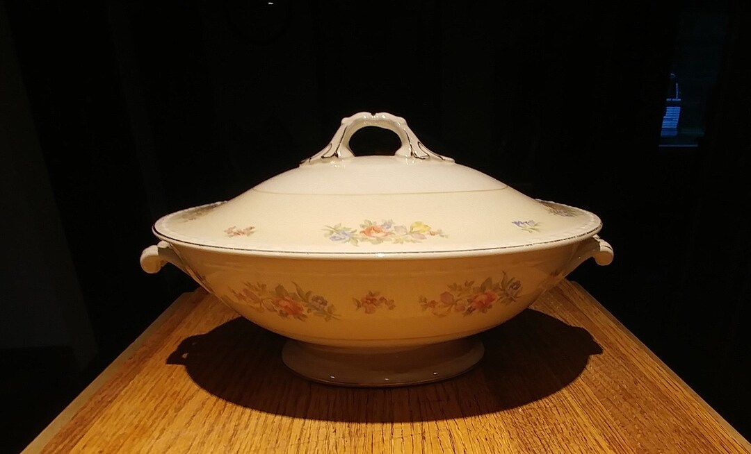 Homer Laughlin Oval Covered Vegetable Dish - Etsy