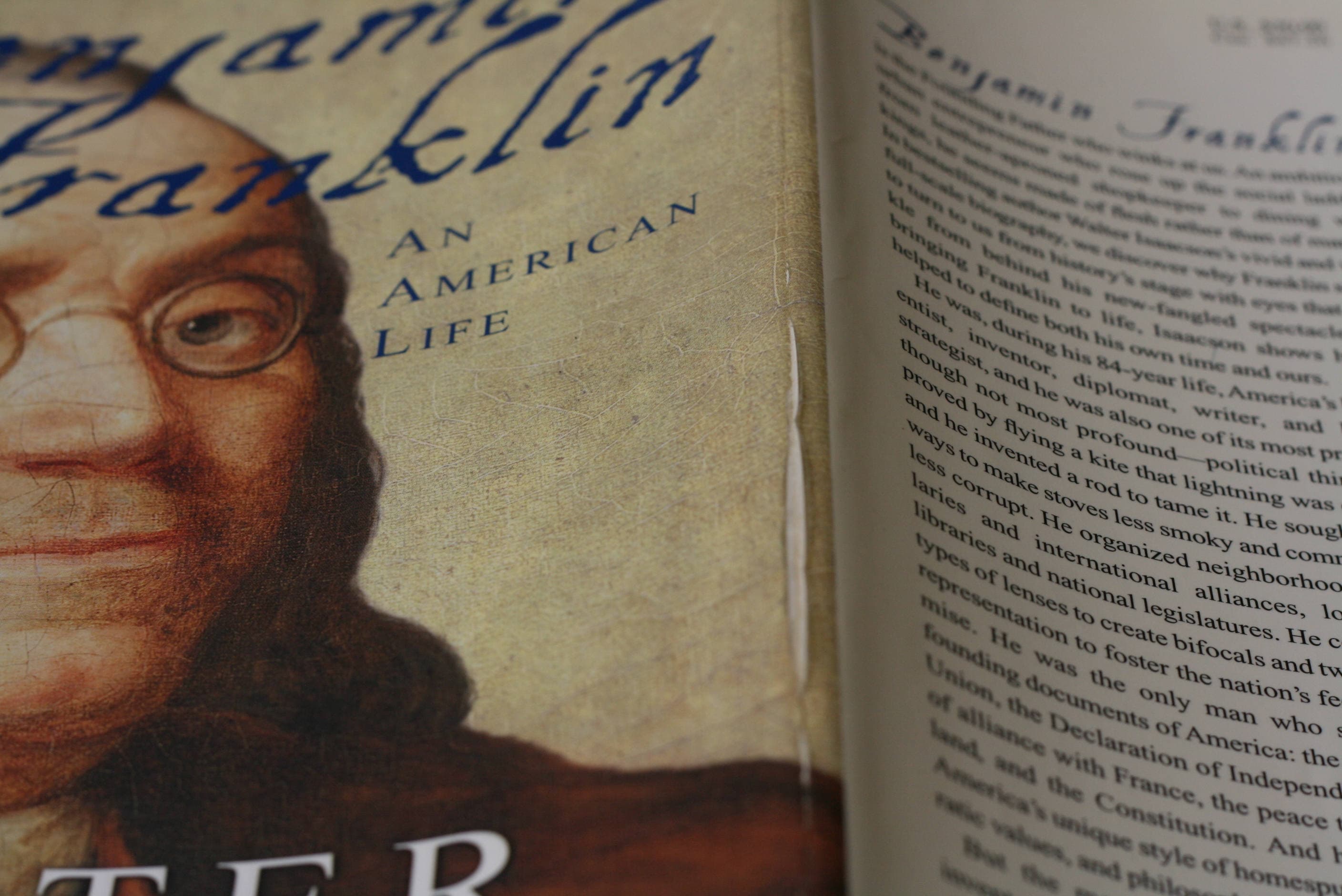 Benjamin Franklin, an American Life by Walter Isaacson - Etsy