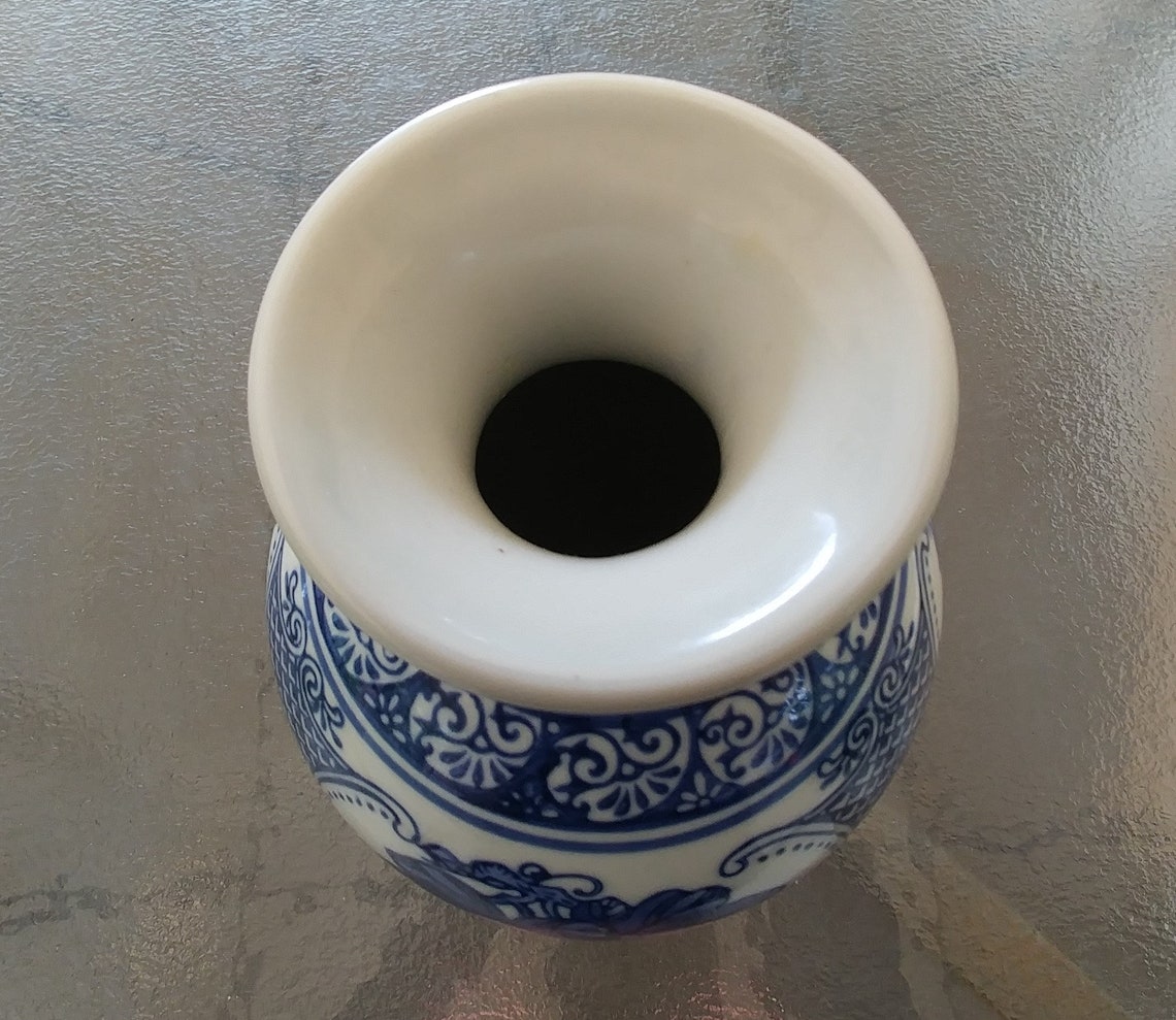 Nantucket Blue Grape Vase - Etsy