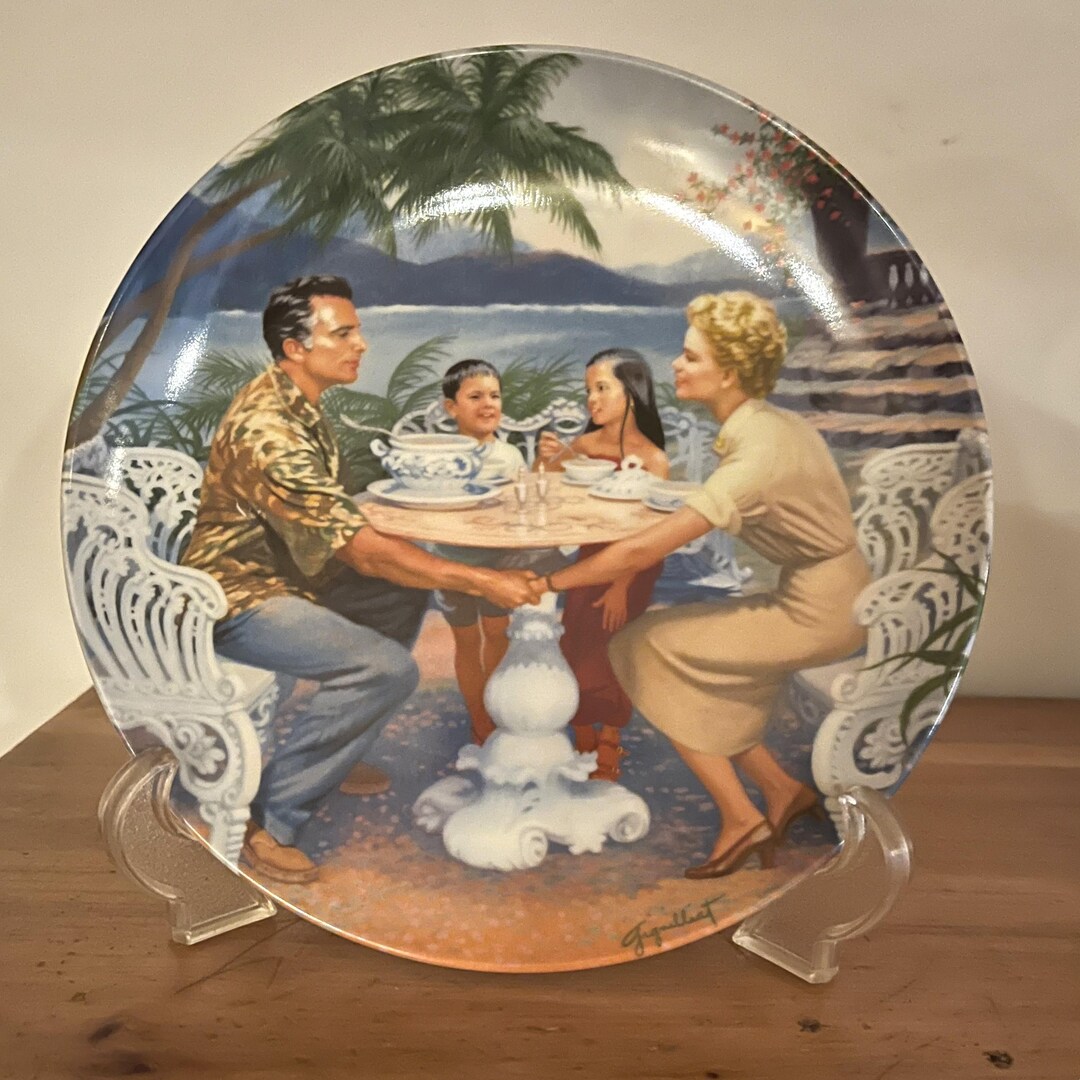 South Pacific Dites-moi Collector Plate - Etsy
