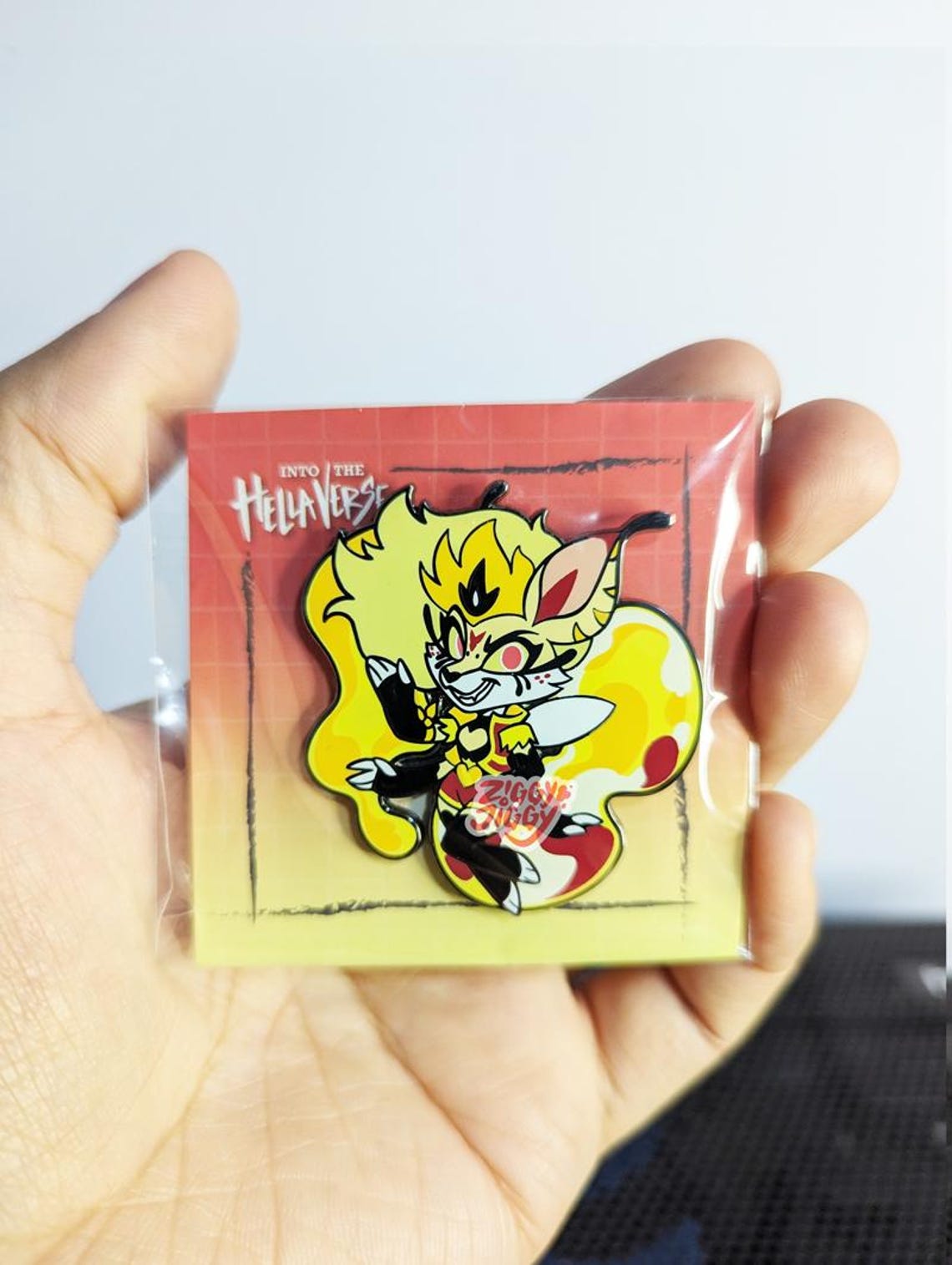 Bee Demon Form / Beelzebub / Hellaverse Fanmerch / Helluva Boss Pins ...