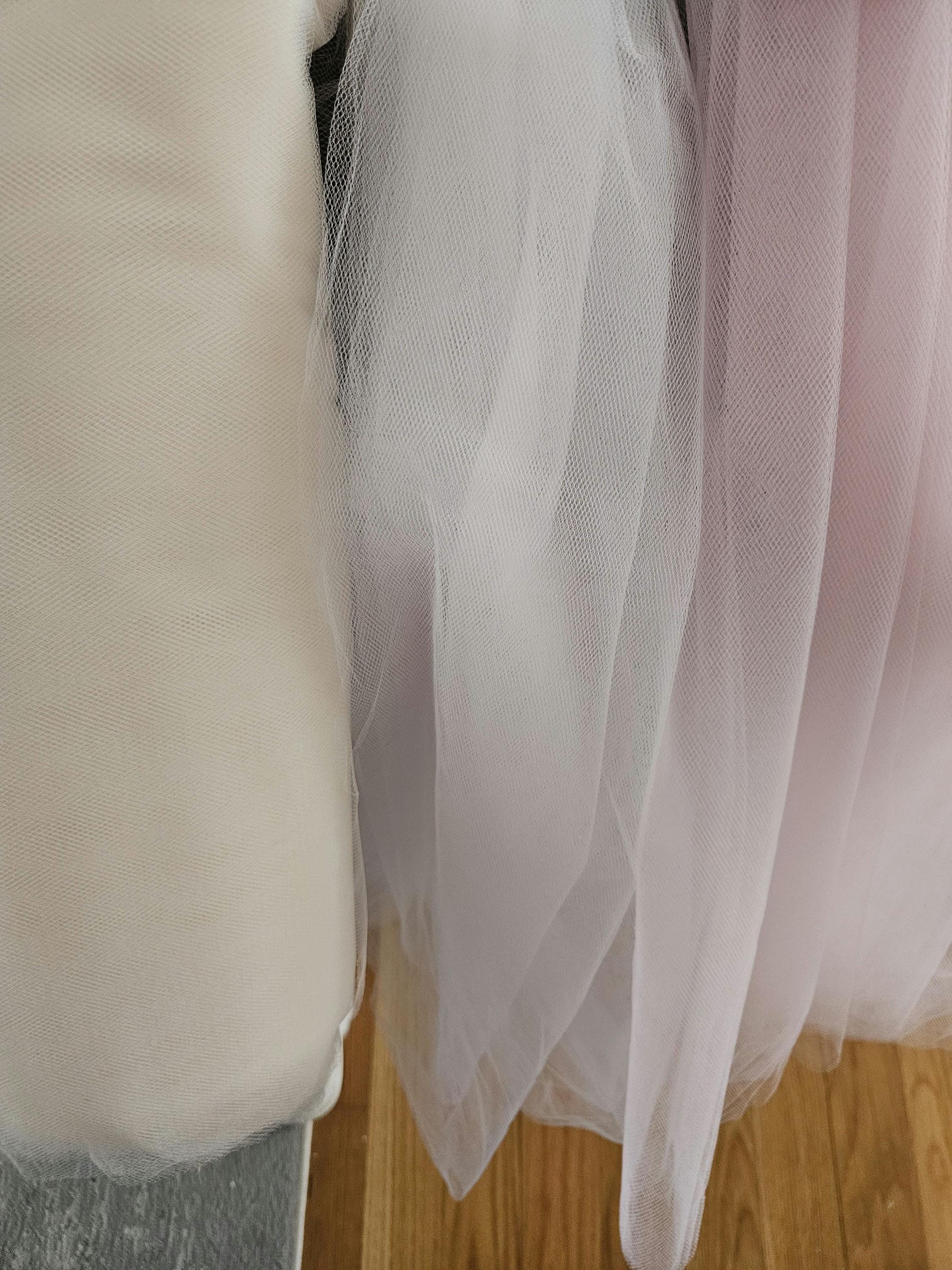 Tulle Party Backdrop. White or Ivory. - Etsy