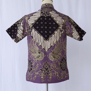 Size S: Peranakan Baba Hand-drawn Batik Shirt. Short Sleeve on Textured ...