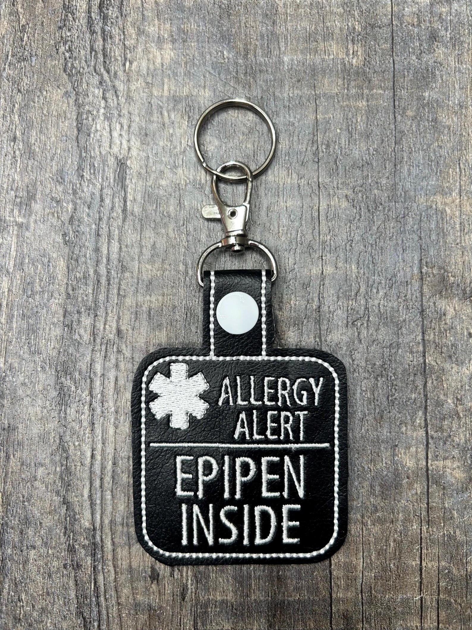 Epipen Inside Medical Awareness Tag Snap Tab Keychain, Epipen Awareness ...