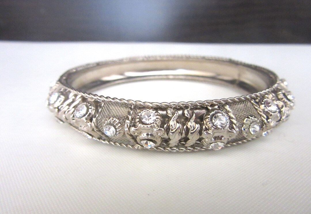 Middle Eastern Bedouin Style Bangle With Rhinestones Yemen Afghan Harem ...