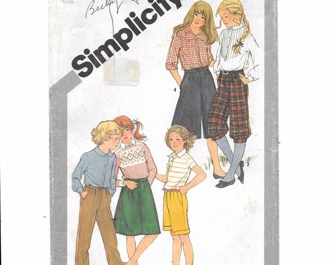 An A-line Skirt, Wide Leg Culottes, Pants, Knickers & Bermuda Shorts ...