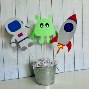 Outer Space Centerpieces, Rocket Ship Centerpieces, Astronaut ...