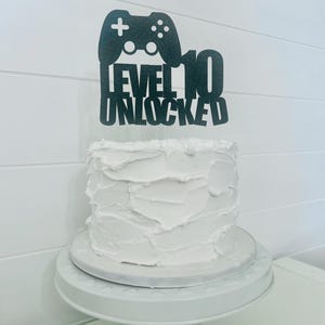 Level 10 Unlocked Cake Topper, Gamer Birthday Party Decor - Etsy