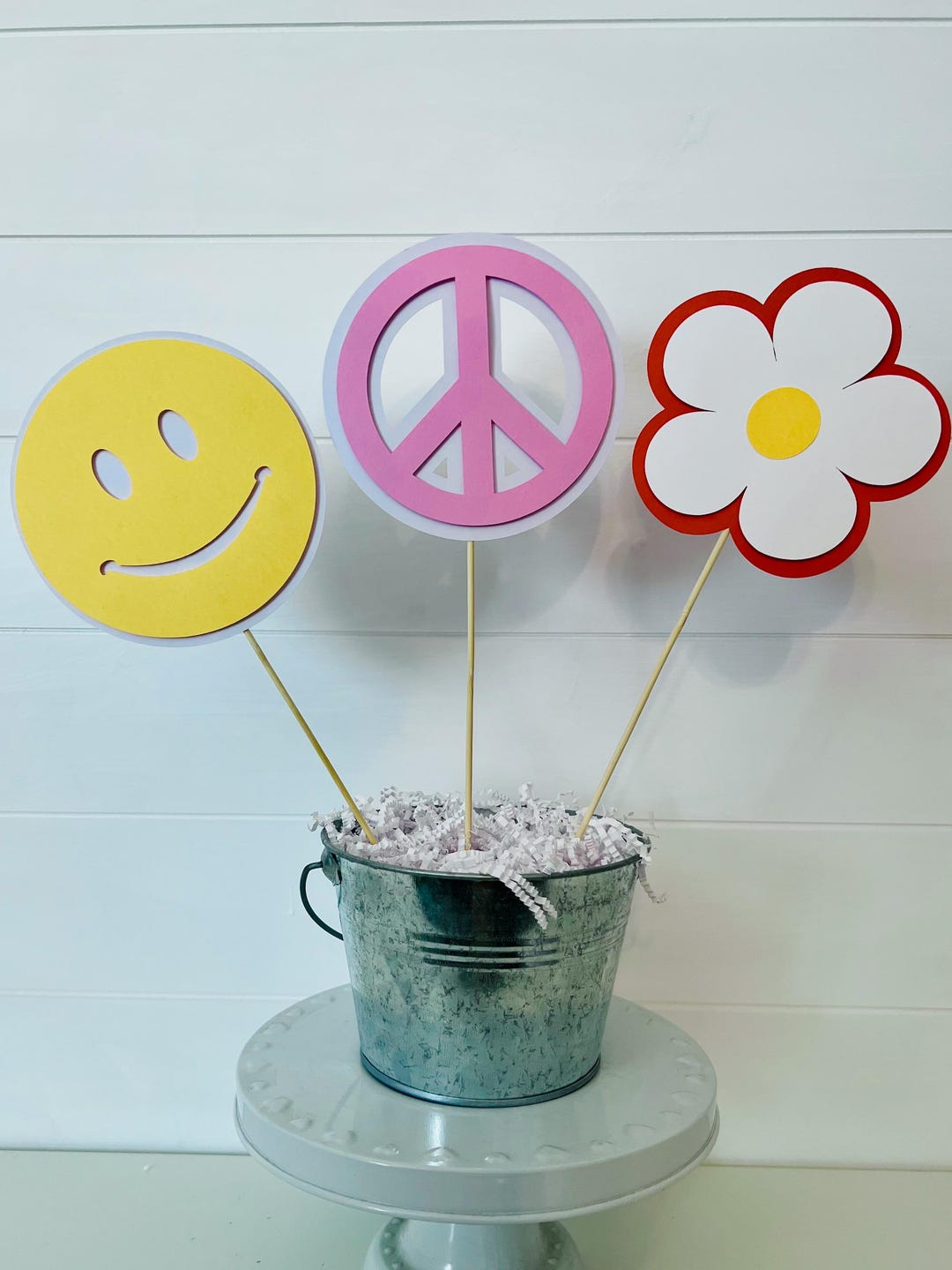Groovy Centerpieces, Groovy Party Decor, Peace Centerpieces, Hippy ...