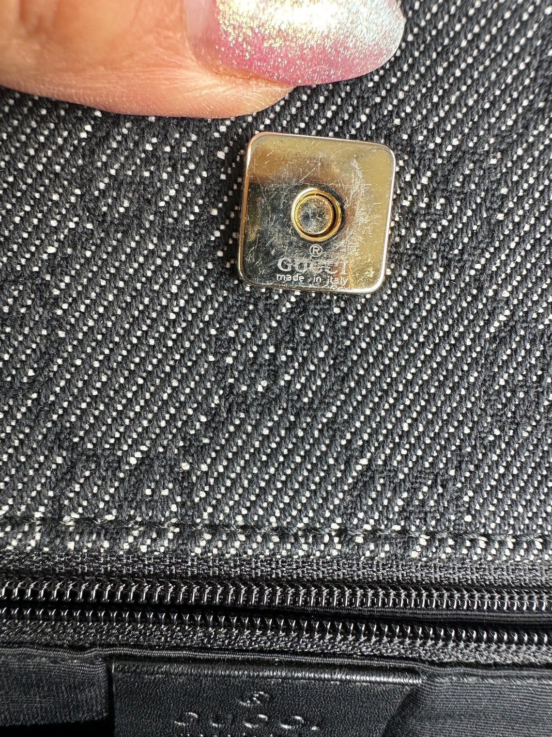 Gucci Black Mono Logo Bag - Etsy