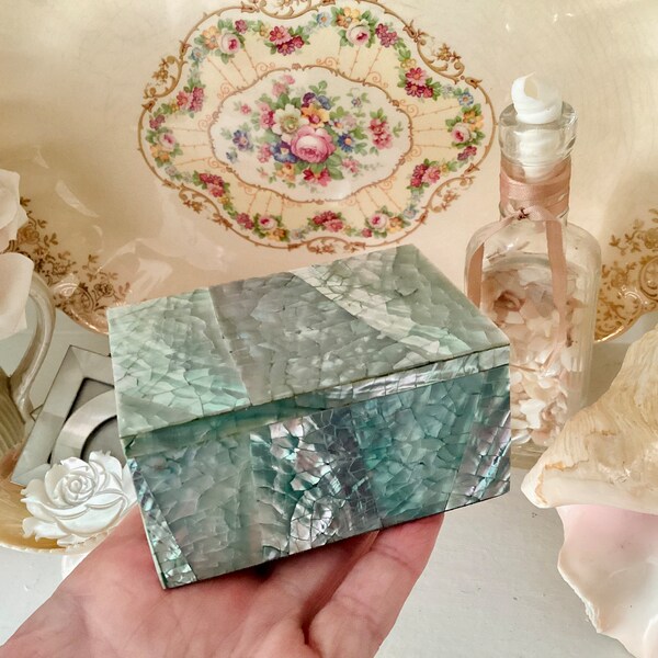 Tiny Trinket Box - Etsy