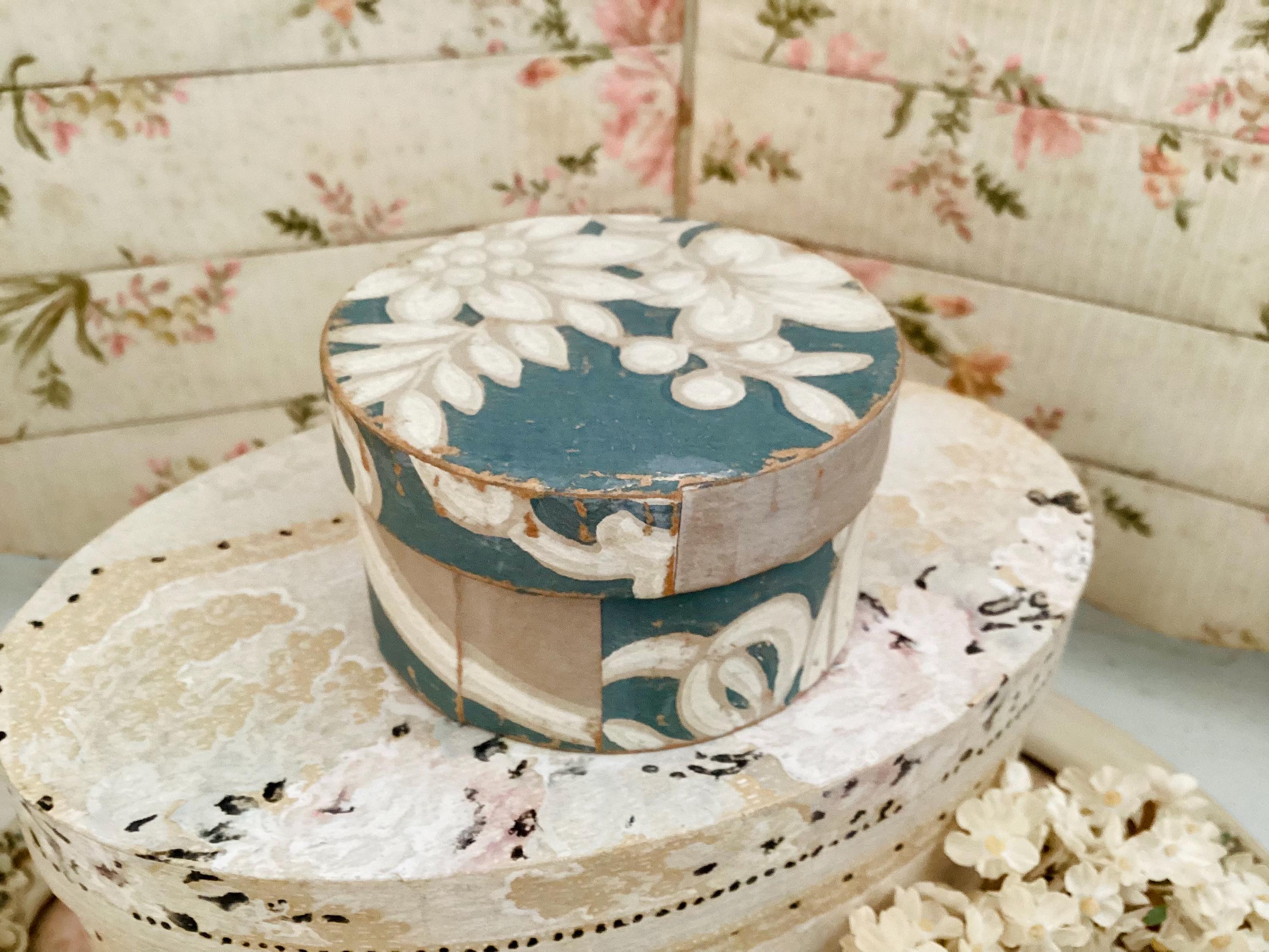 Small Floral Hat Box, Bandbox, Covered in Antique Teal and Beige ...