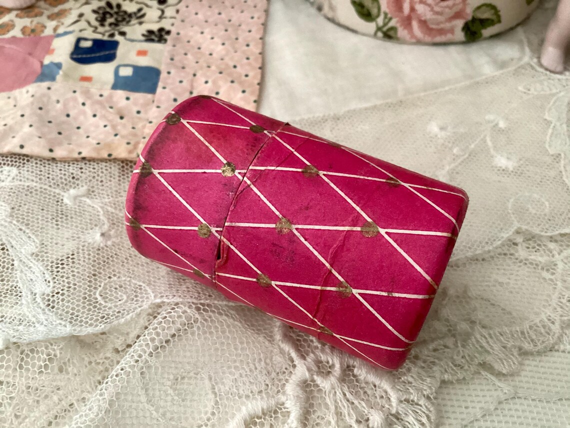 100 Vintage Matches in Pink Cylindrical Box Safe - Etsy