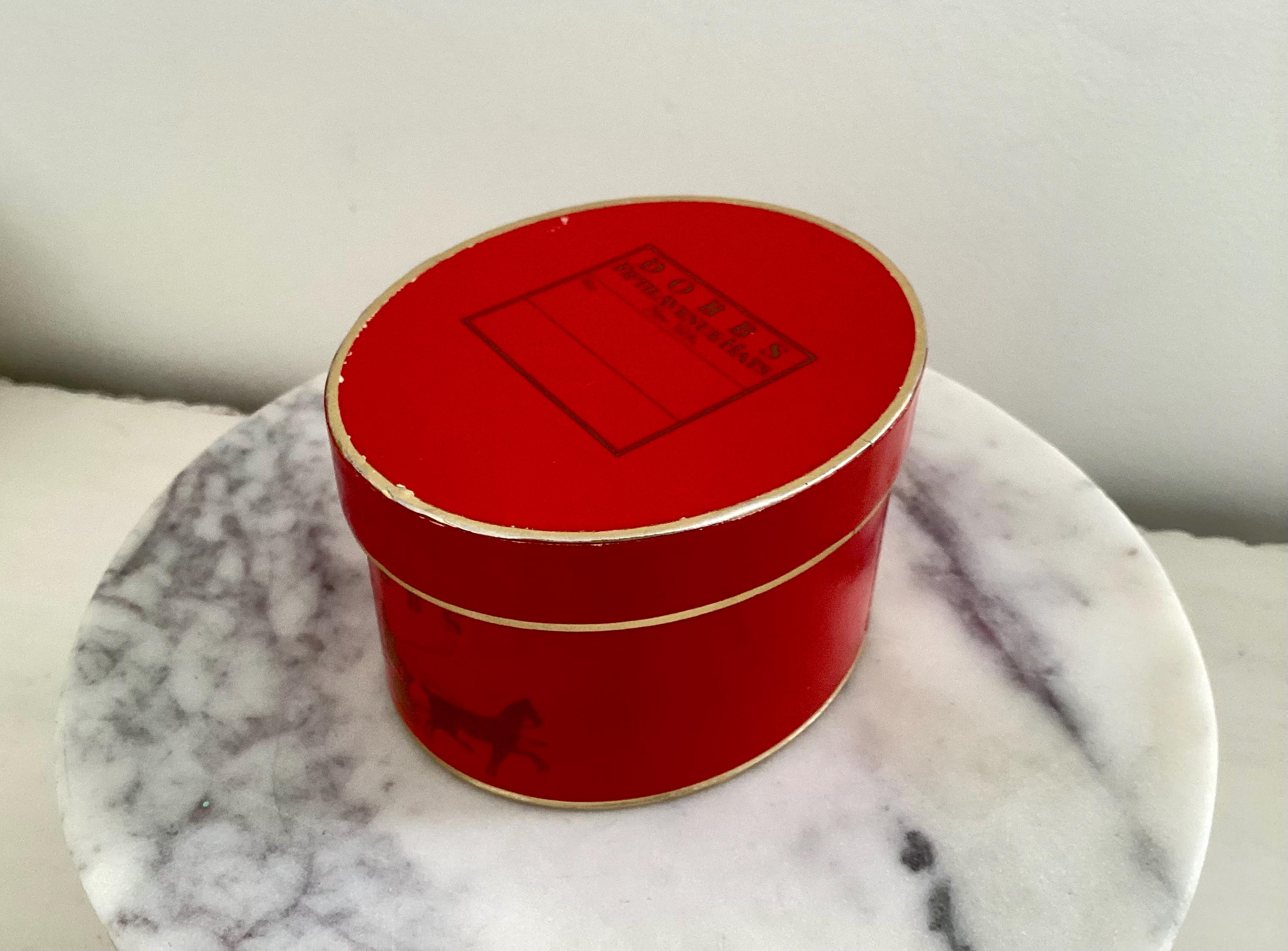 Small Salesman Sample Miniature Hat Box, Bandbox, Dobbs Fifth Avenue ...