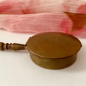 Vintage Brass Pill Box, Tiny Trinket Box, Pillbox With Handle - Etsy