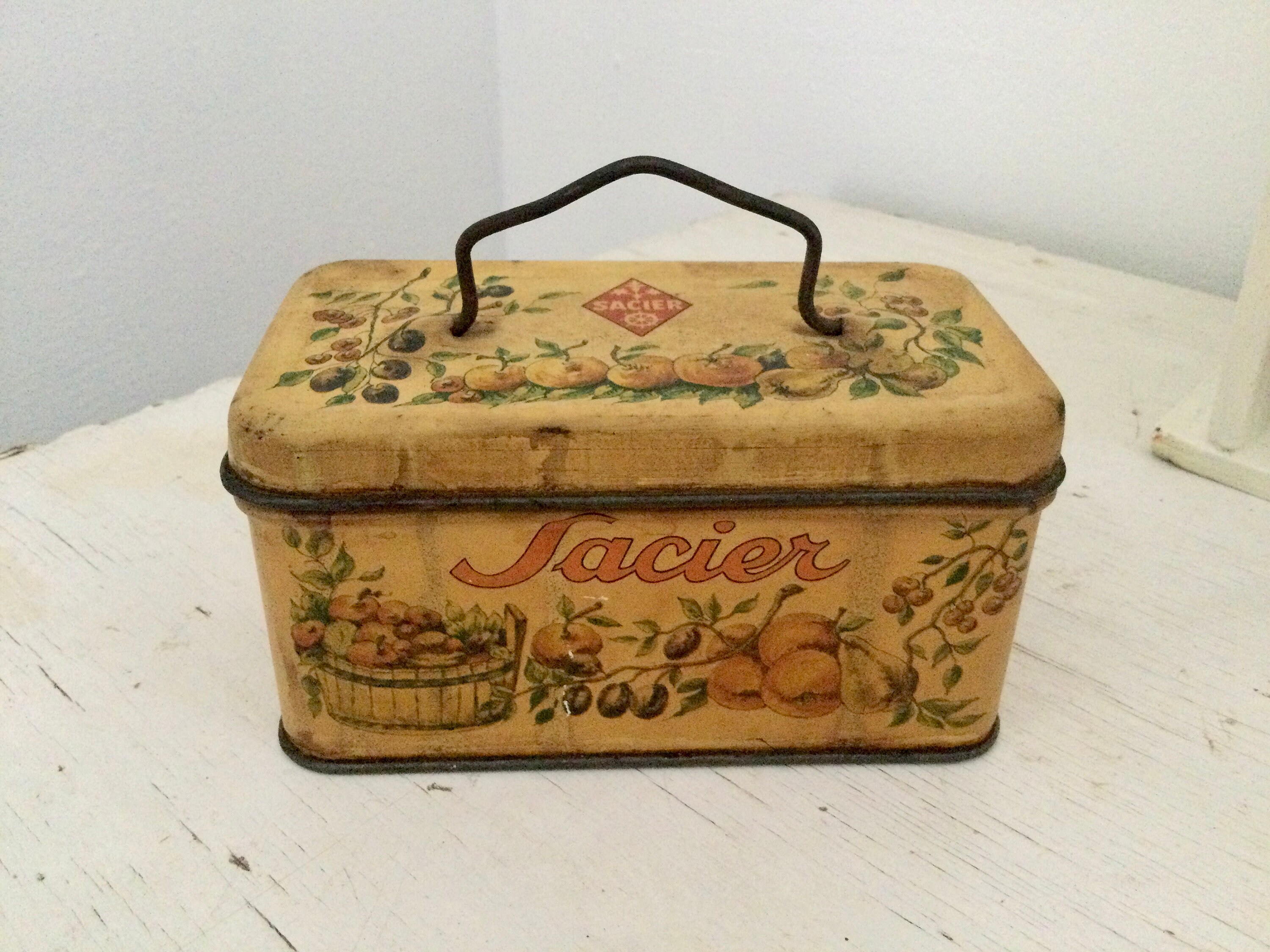 Antique Tin Box Made in Italy Tiny Snack Box Sacier - Etsy