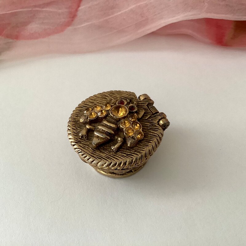 Tiny Trinket Box - Etsy