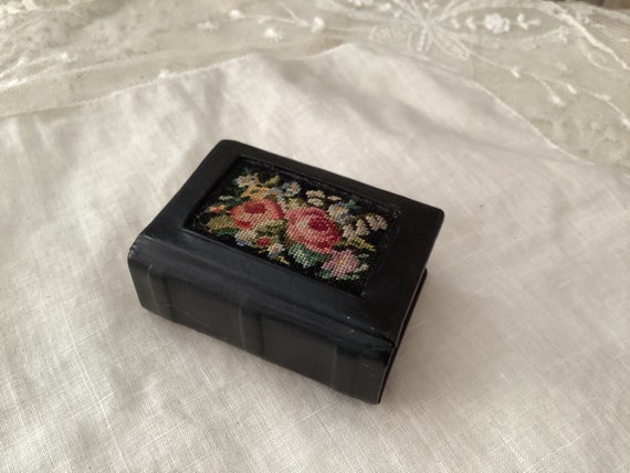 Little Leather Book Shaped Matchbox Vintage Vesta mat… - Gem