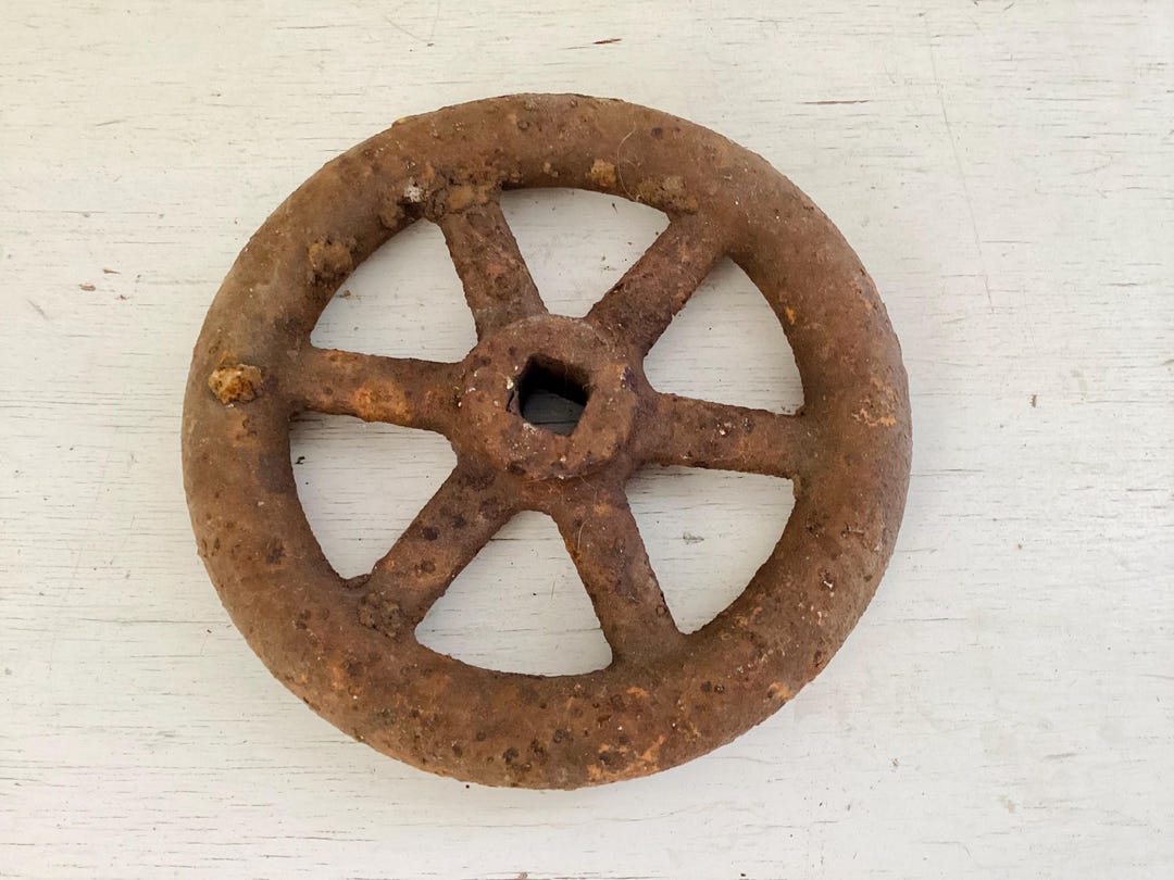 Cast Iron Rusty Crusty Pulley Wheel, Garden Yard Art Farmhouse ...