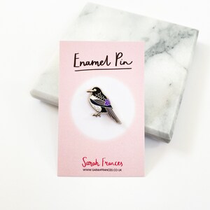 Magpie Enamel Pin - Magpie Lapel Pin - British Bird Pin - Hard Enamel ...