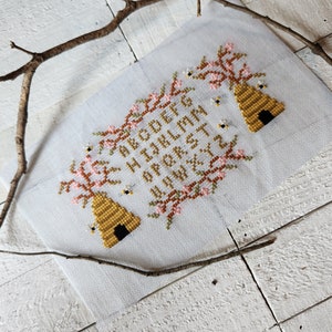 PDF Pattern / Small Bee Sampler Counted Cross Stitch Chart, Summer X ...
