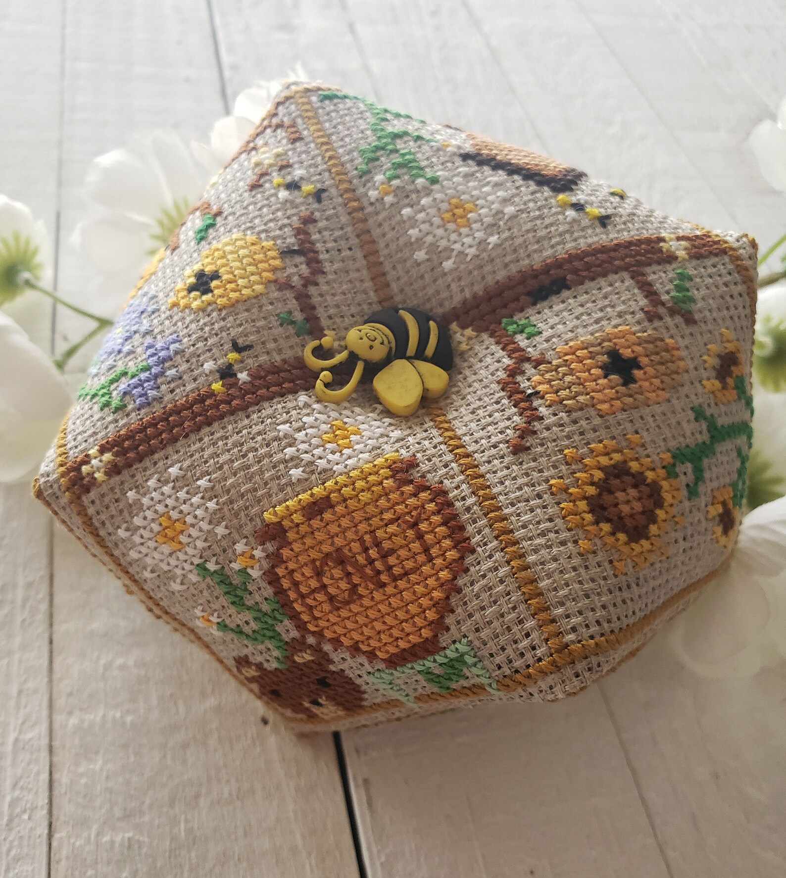 Instant Pattern / Bee Cross Stitch Pattern, Counted Cross Stitch ...