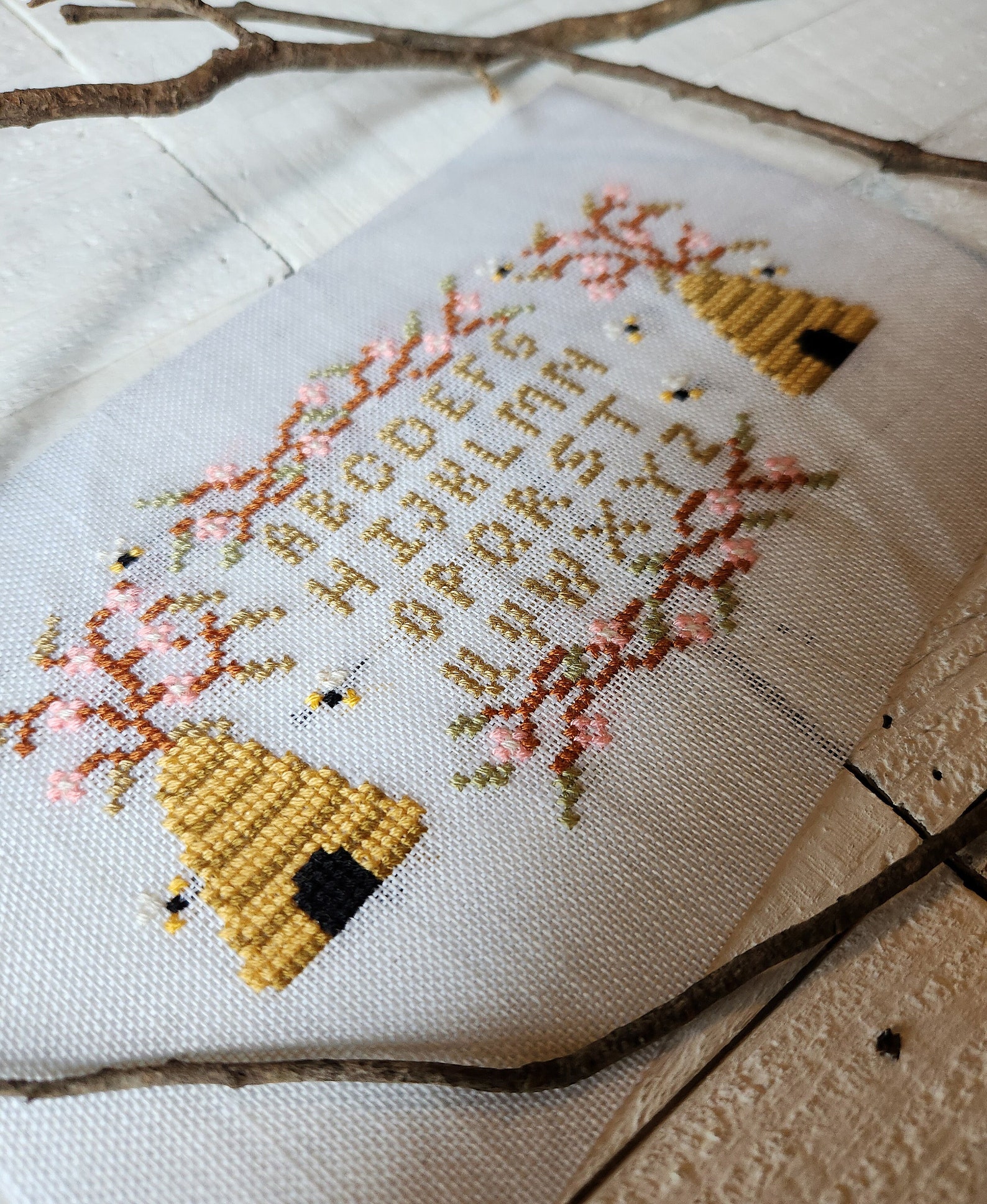 PDF Pattern / Small Bee Sampler Counted Cross Stitch Chart, Summer X ...