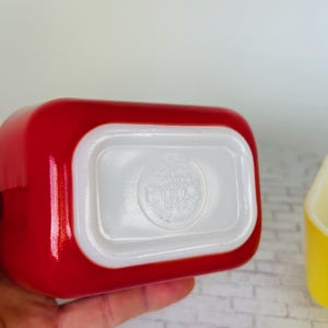 Vintage Pyrex 501C Primary Yellow and Red Refrigerator Dishes Fridgies ...