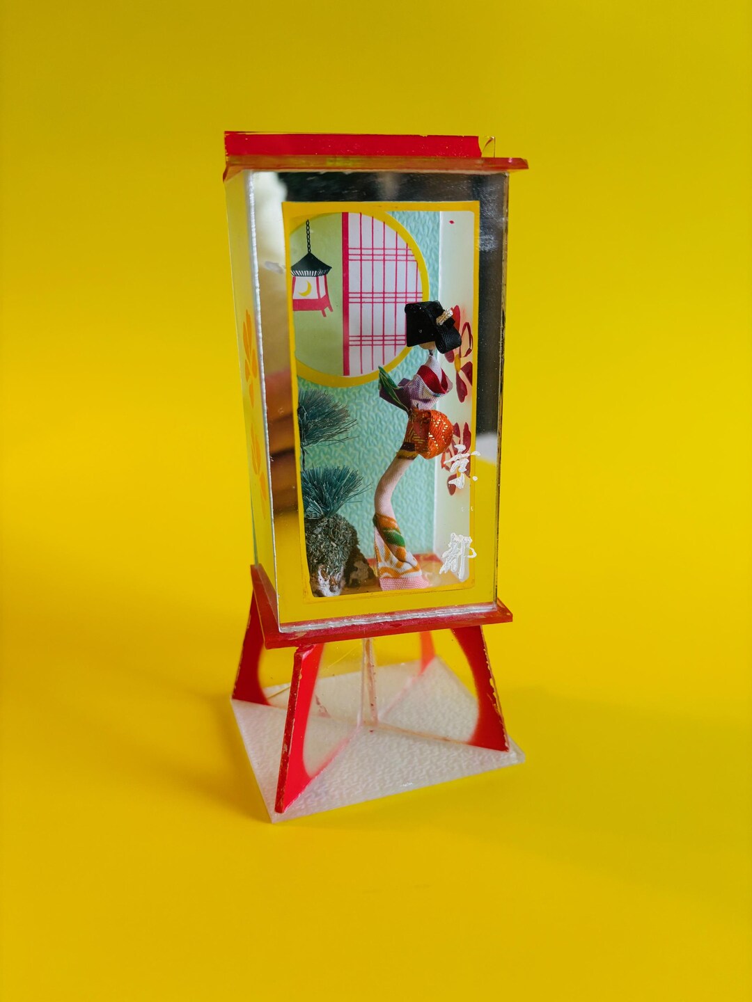 Vintage Midcentury Japan Miniature Geisha Scene Acrylic Windowed ...