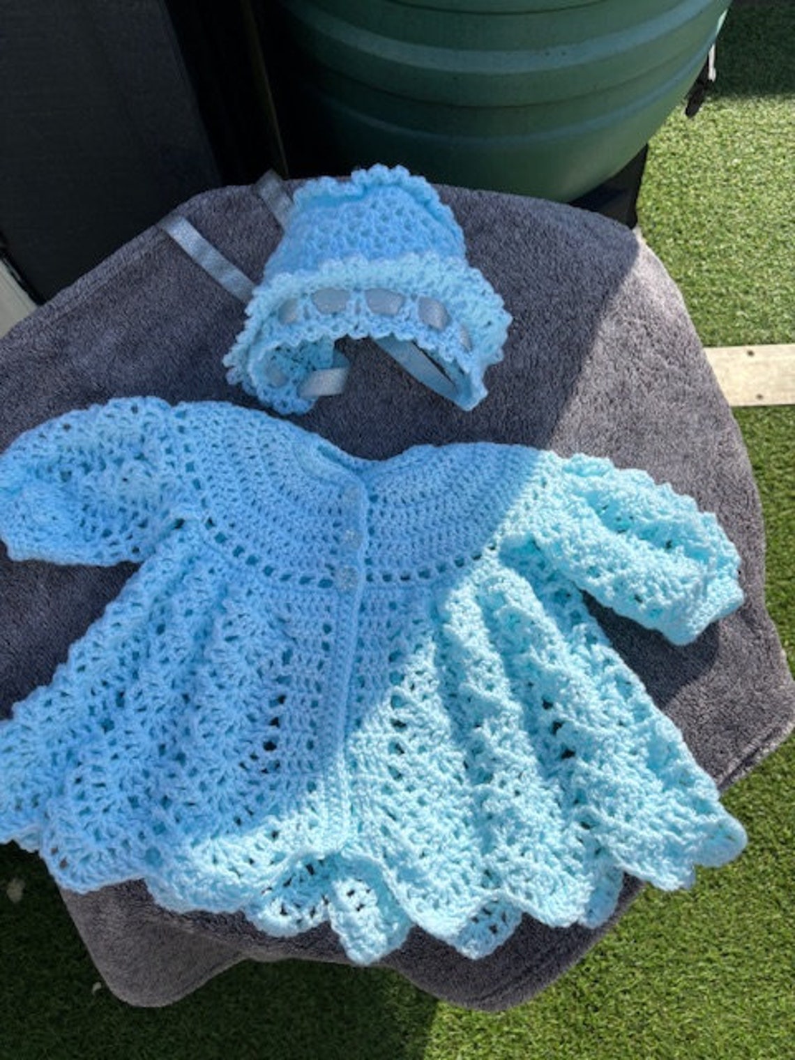 No 129 Baby Diamond Matinee Set Crochet Pattern - ENGLISH UK ...
