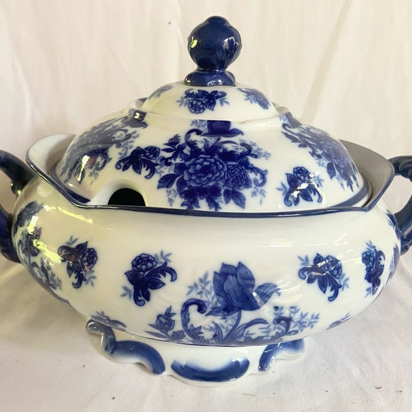 White Soup Tureen - Etsy