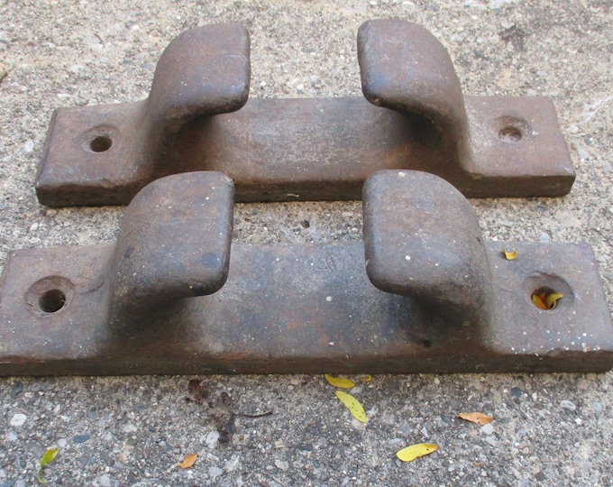 Antique Ship freighter Chocks Two 16 Long 26 LB Galvanized Iron Rope ...
