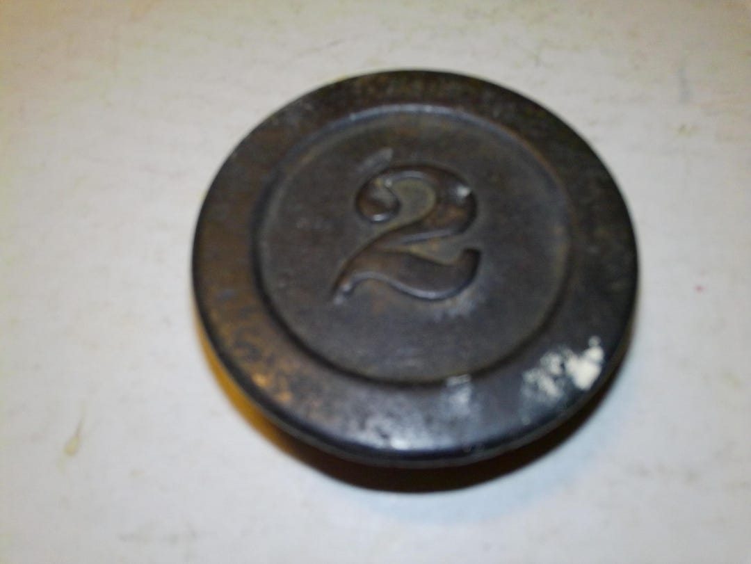 Cast Iron Scale Weight - Antique 2 Lb Form W Distressed Finish- Great ...